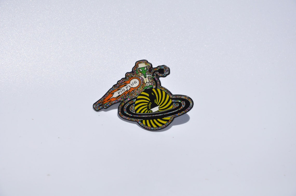 Alien on Mars Pin - Trippy Outer Space Green Alien - the Hat Pin Plug X ...