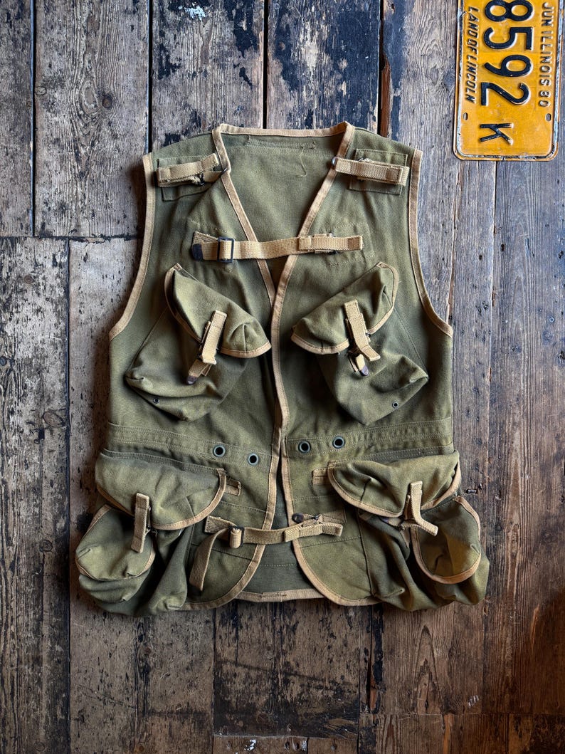 Vintage USN WW2 D-day Military Assault Tactical Ammo Vest. Faithful ...