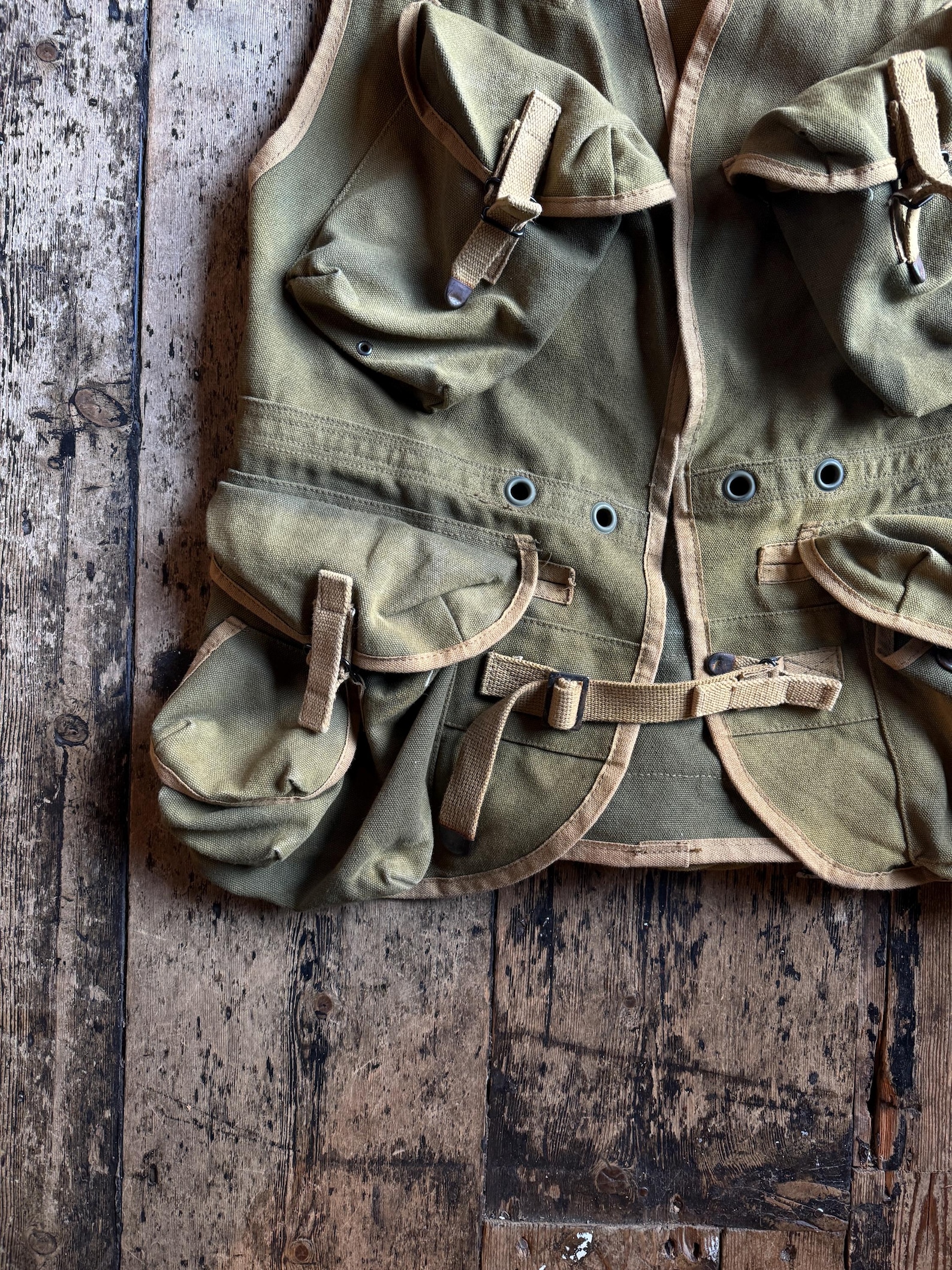 Vintage USN WW2 D-day Military Assault Tactical Ammo Vest. Faithful ...