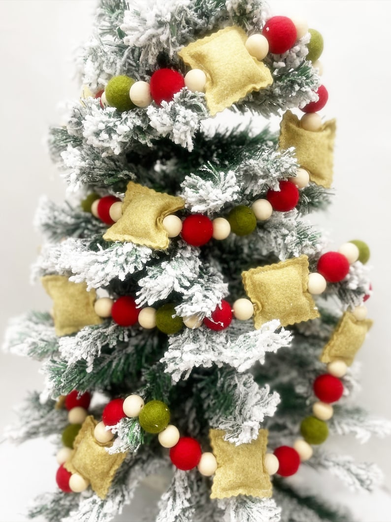 Toasted Ravioli Garland, Felt Christmas Garland Red/white/green, St ...