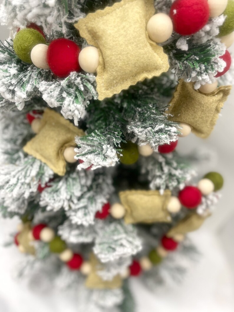 Toasted Ravioli Garland, Felt Christmas Garland Red/white/green, St ...