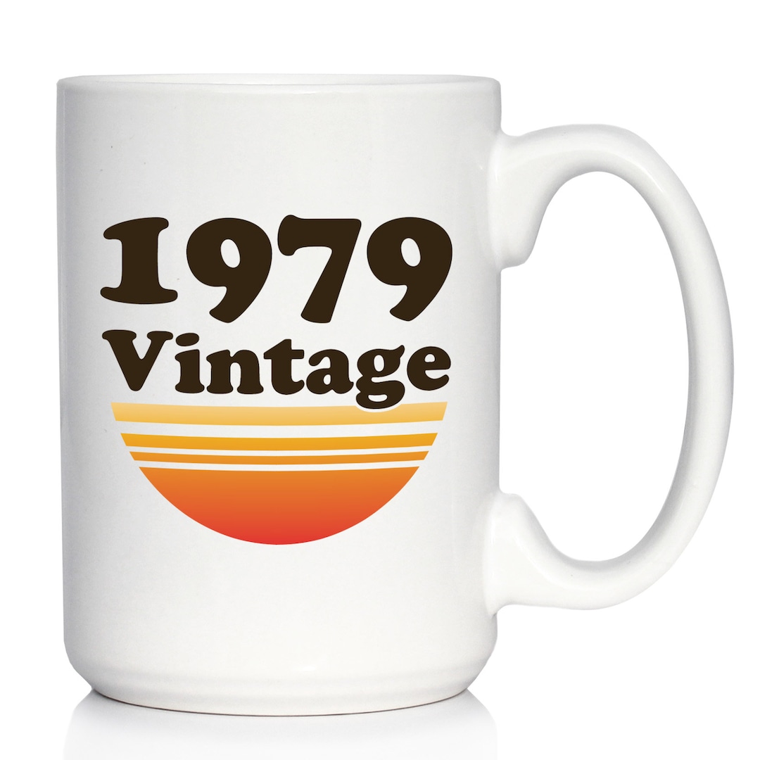 Vintage 1979 - Fun 46th Birthday Coffee Mug Gifts for Men & Women ...