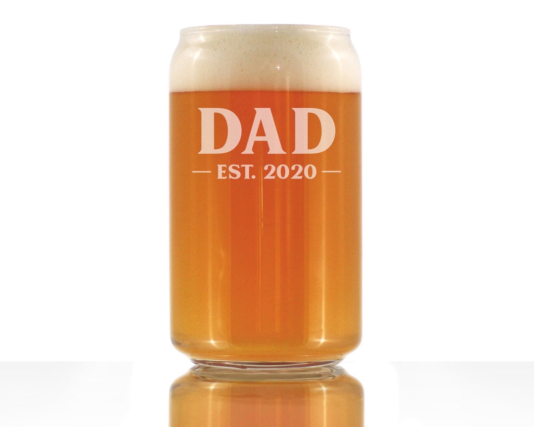 Dad Est. 2020 - Bold - 16 Oz Beer Can Pint Glass - Fathers Day Gifts ...