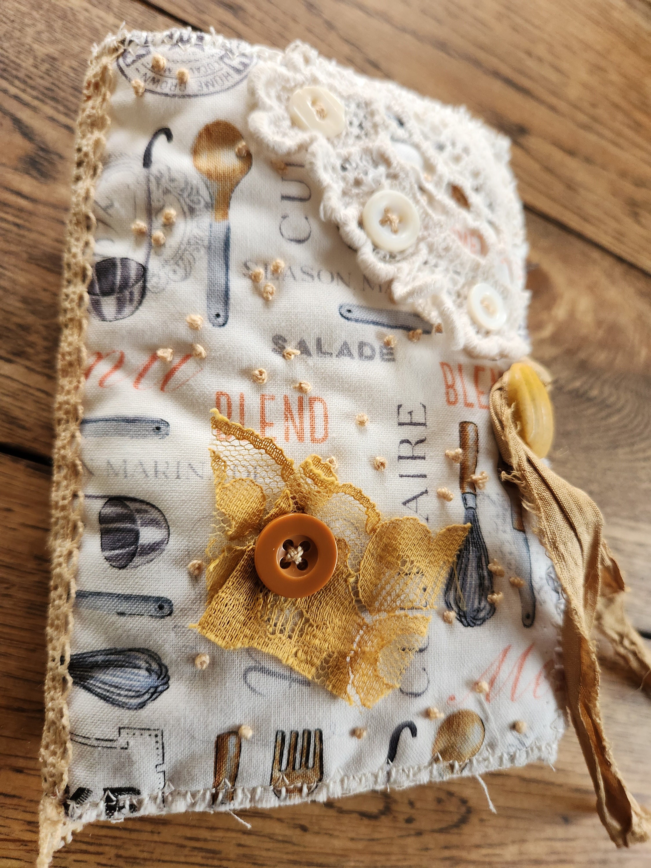 SLOW STITCHED BAKERS Theme Needle Book - Etsy