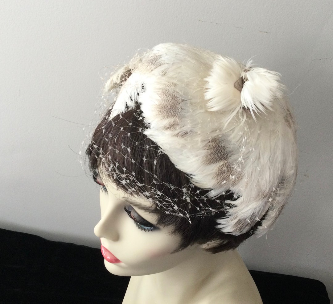 Vintage Feather Caplet Skullcap Hat off White and Taupe Feathers 1950’s ...