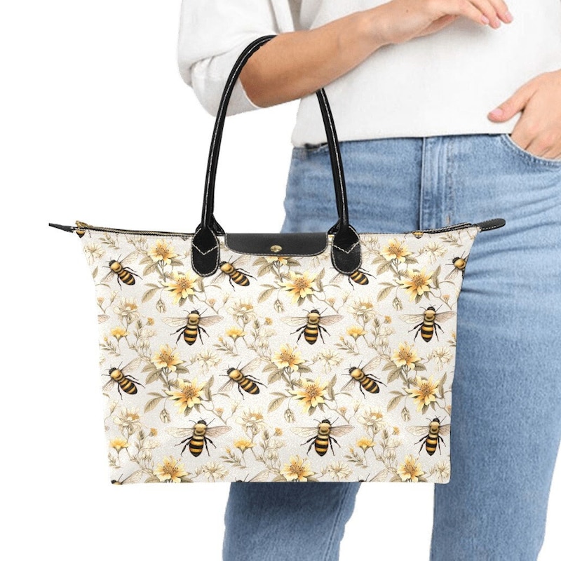 Bee Purse - Etsy