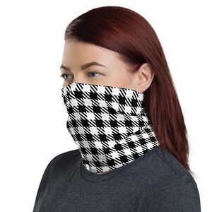 Black White Checker Face Mask Neck Gaiter, Gingham Print Check Fabric ...