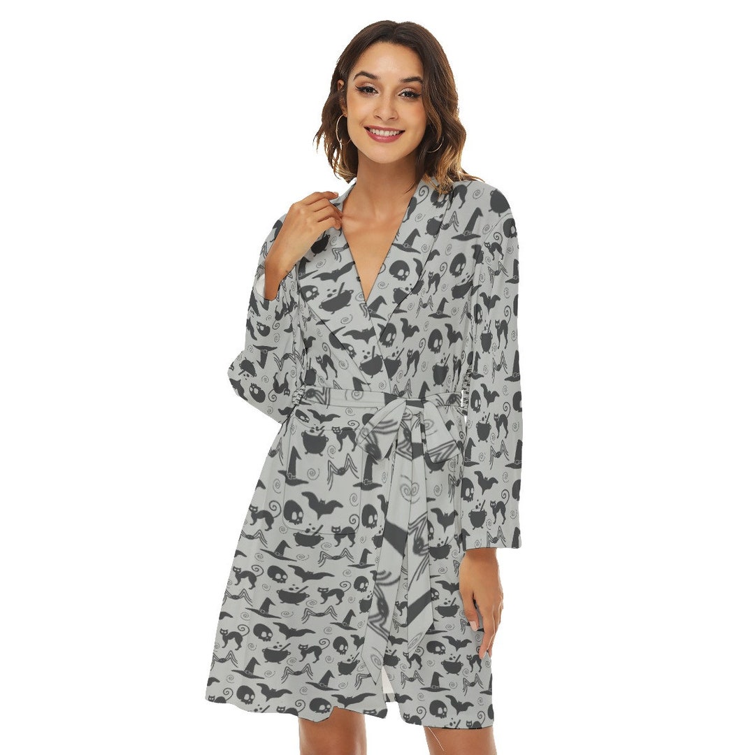 Witch Women's Robe, Halloween Black Cat Spider Goth Gothic Boho Ladies ...