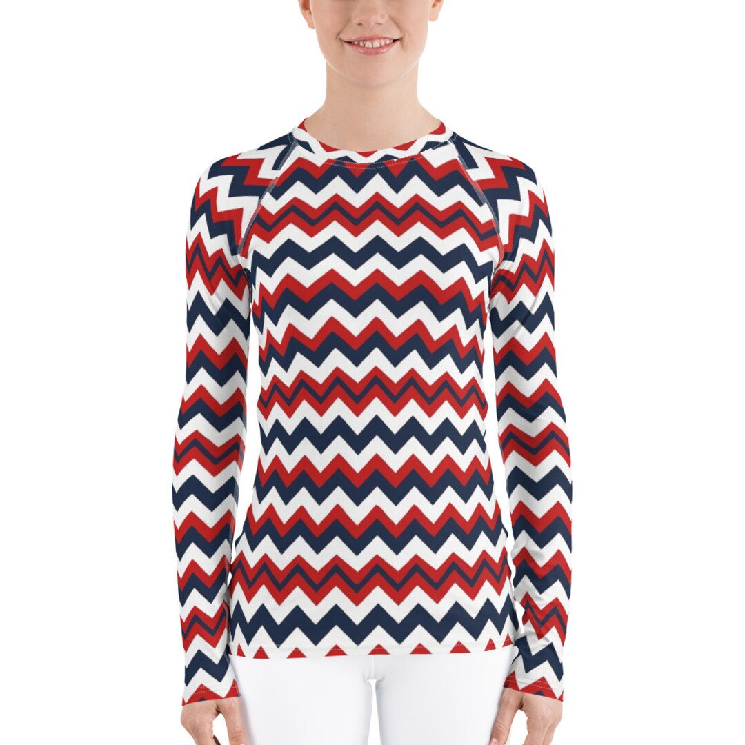 Chevron Stripe Women's Rash Guard, Red White Blue Patriotic Print Surf ...