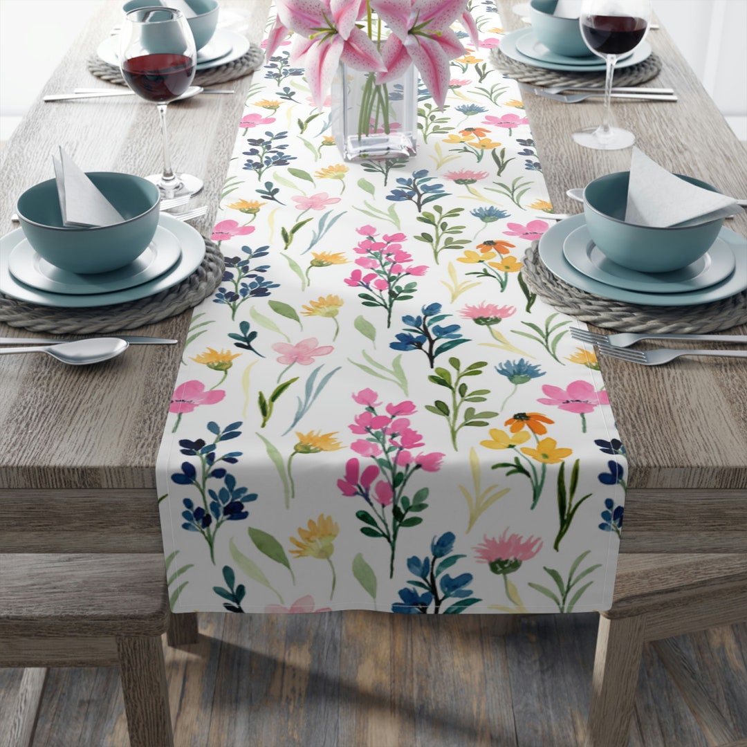 Wild Flowers Table Runner, Floral Vintage Home Decor Decoration Theme ...