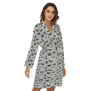 Witch Women's Robe, Halloween Black Cat Spider Goth Gothic Boho Ladies ...