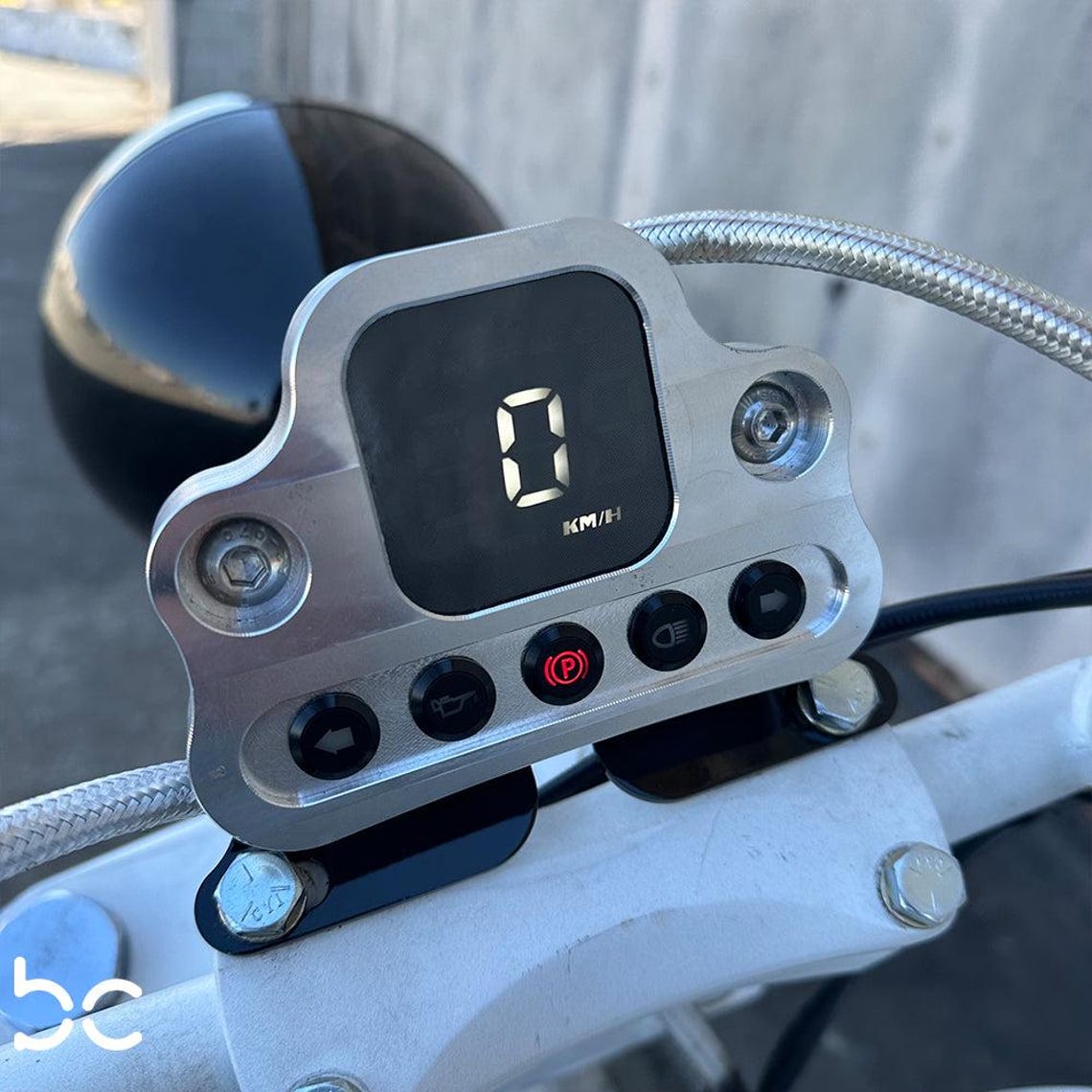 Harley Softail / Fatboy 2000-2017 Headlight Bracket Adapter + BC6 Pro ...