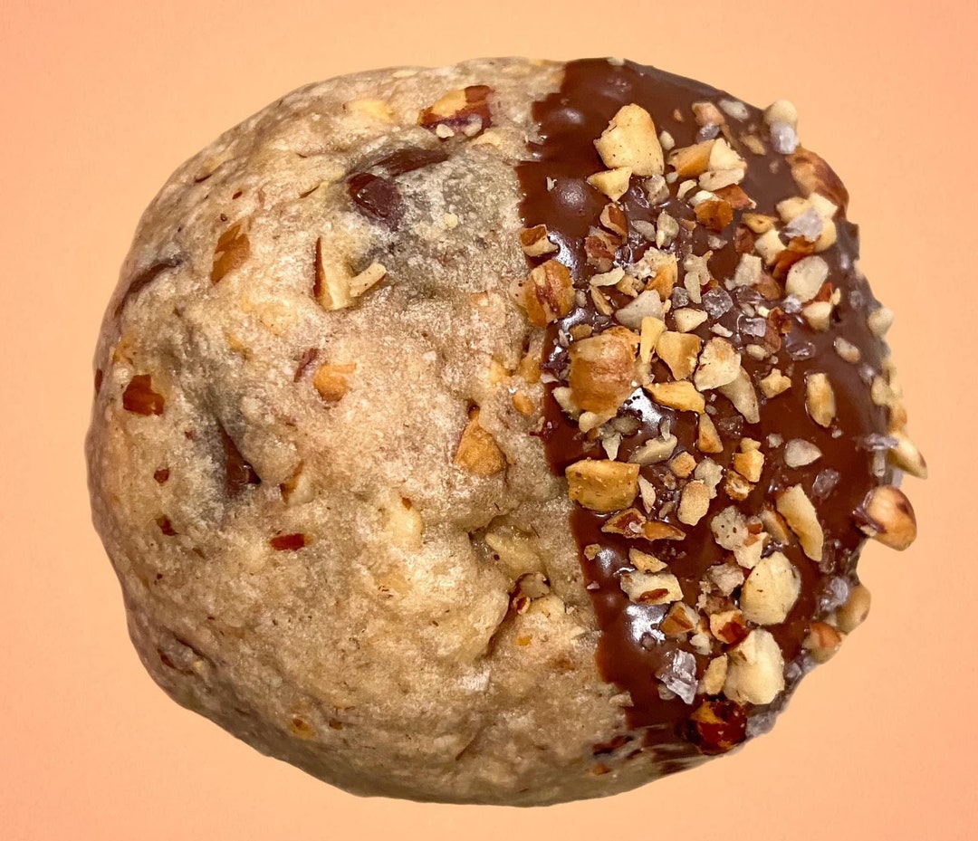 Dark & Hazy Cookie Recipe/hazelnut and Dark Chocolate Cookie/gourmet Cookies/stuffed Cookie ...