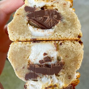 Giant Gimme S’more Cookie Recipe/stuffed Cookies/giant Cookies/dessert ...