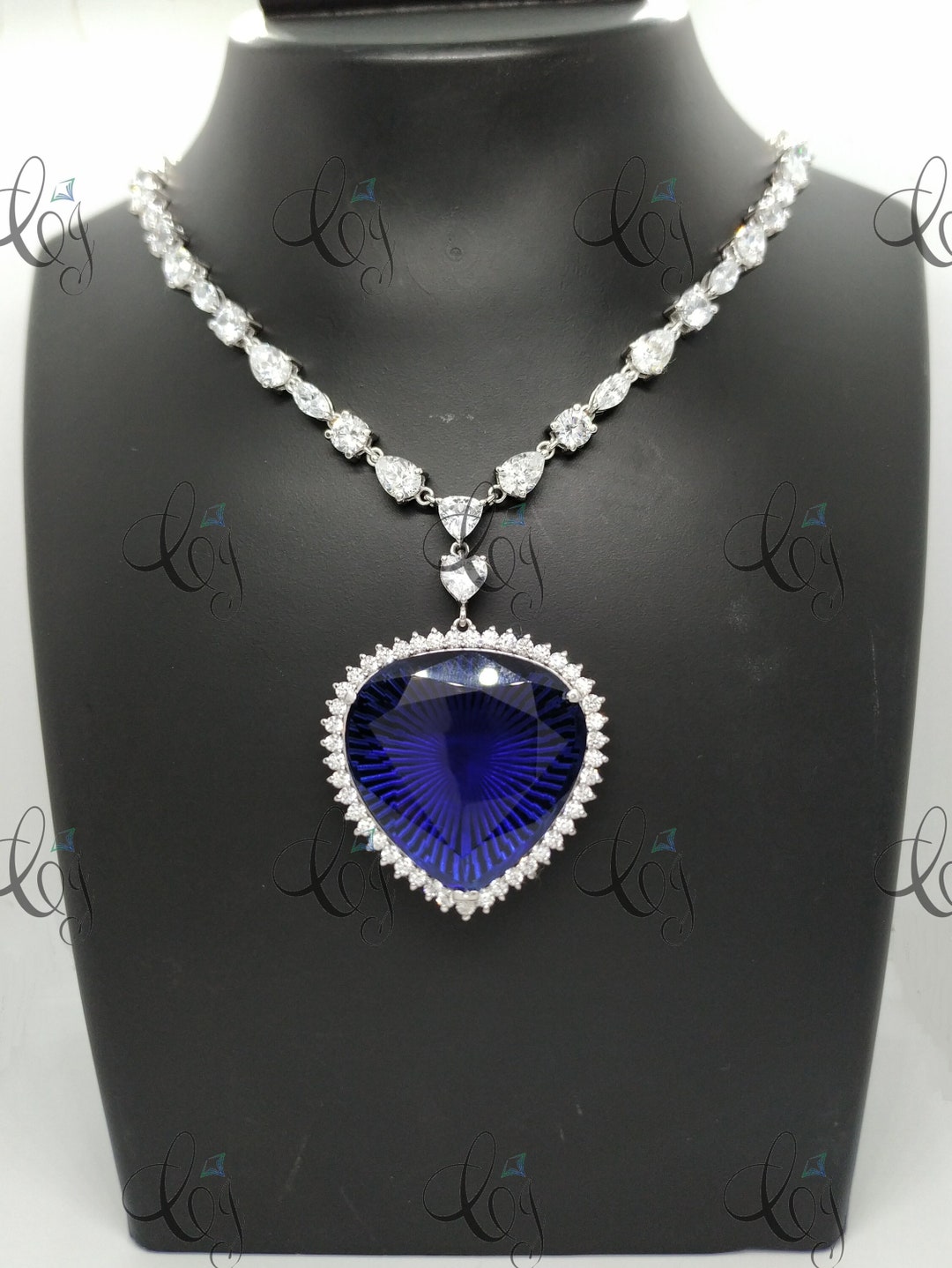 Heart of the Ocean Necklace - Heart of the Ocean - Titanic Necklace ...