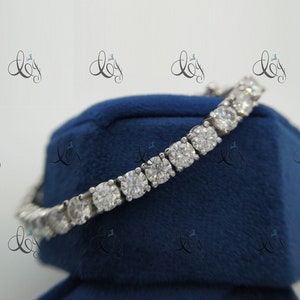 Diamond Tennis Bracelet 2.5mm 4.00TCW Round Cut Created Diamond Tennis Bracelet 2.5mm 4.00TCW Round Cut Created