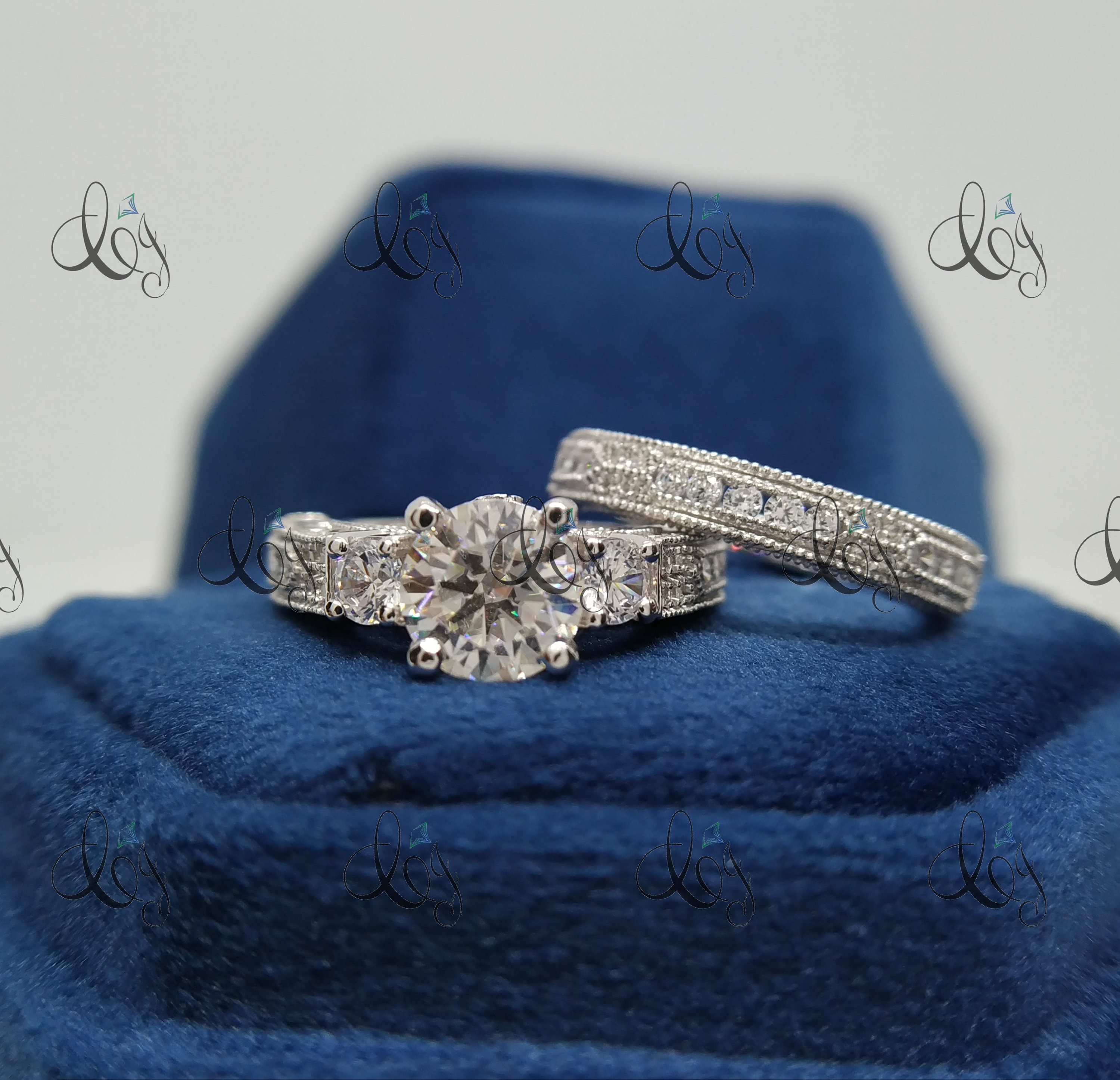 Filigree Art Deco 2.00 Ct Round Cut Moissanite Ring Set, 3 Stone ...