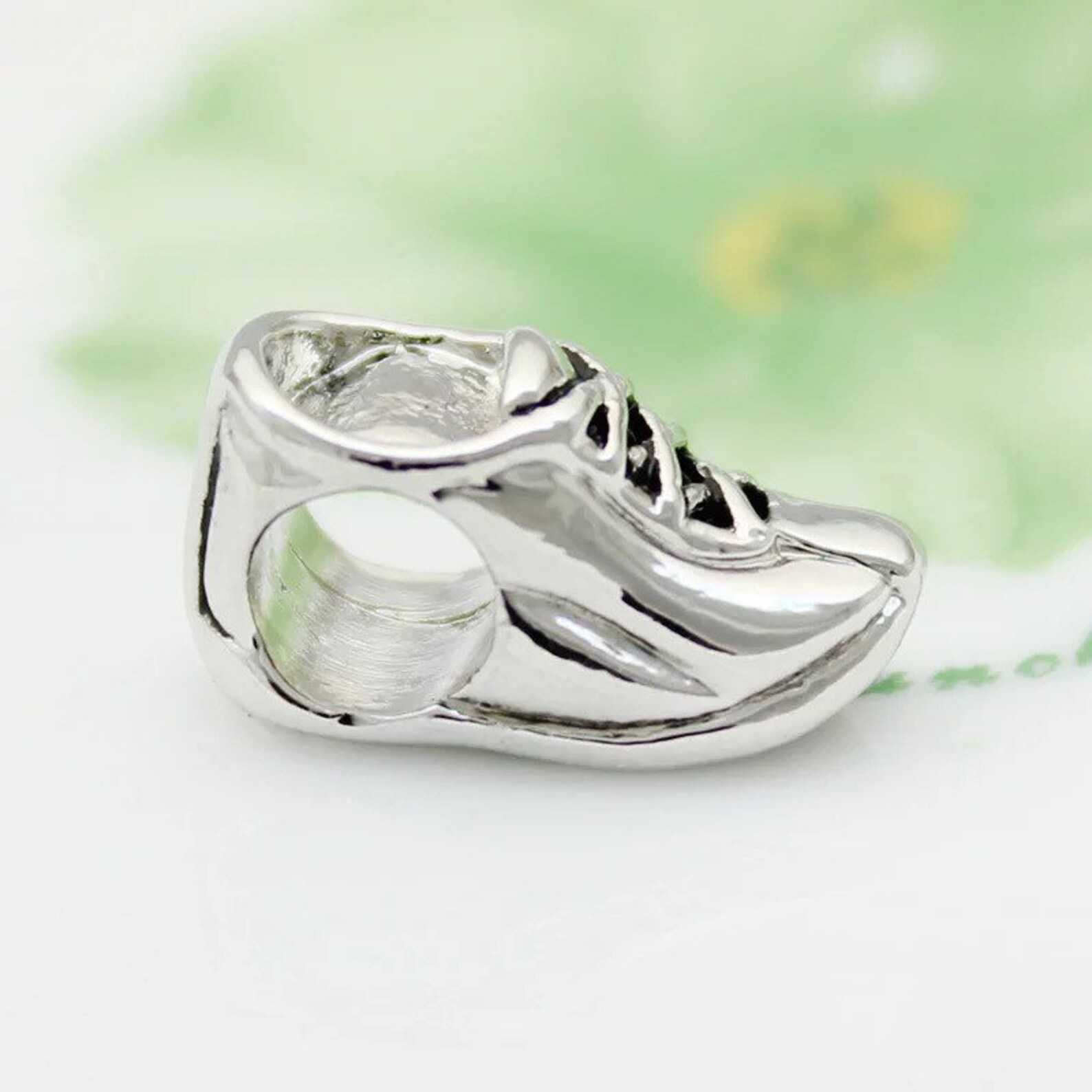 Zapatilla de running Silver Pandora Fit Charm | Etsy