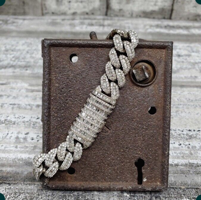 Men's Miami Cuban Link With Bugatti Moissanite Diamond Chain Necklace ...