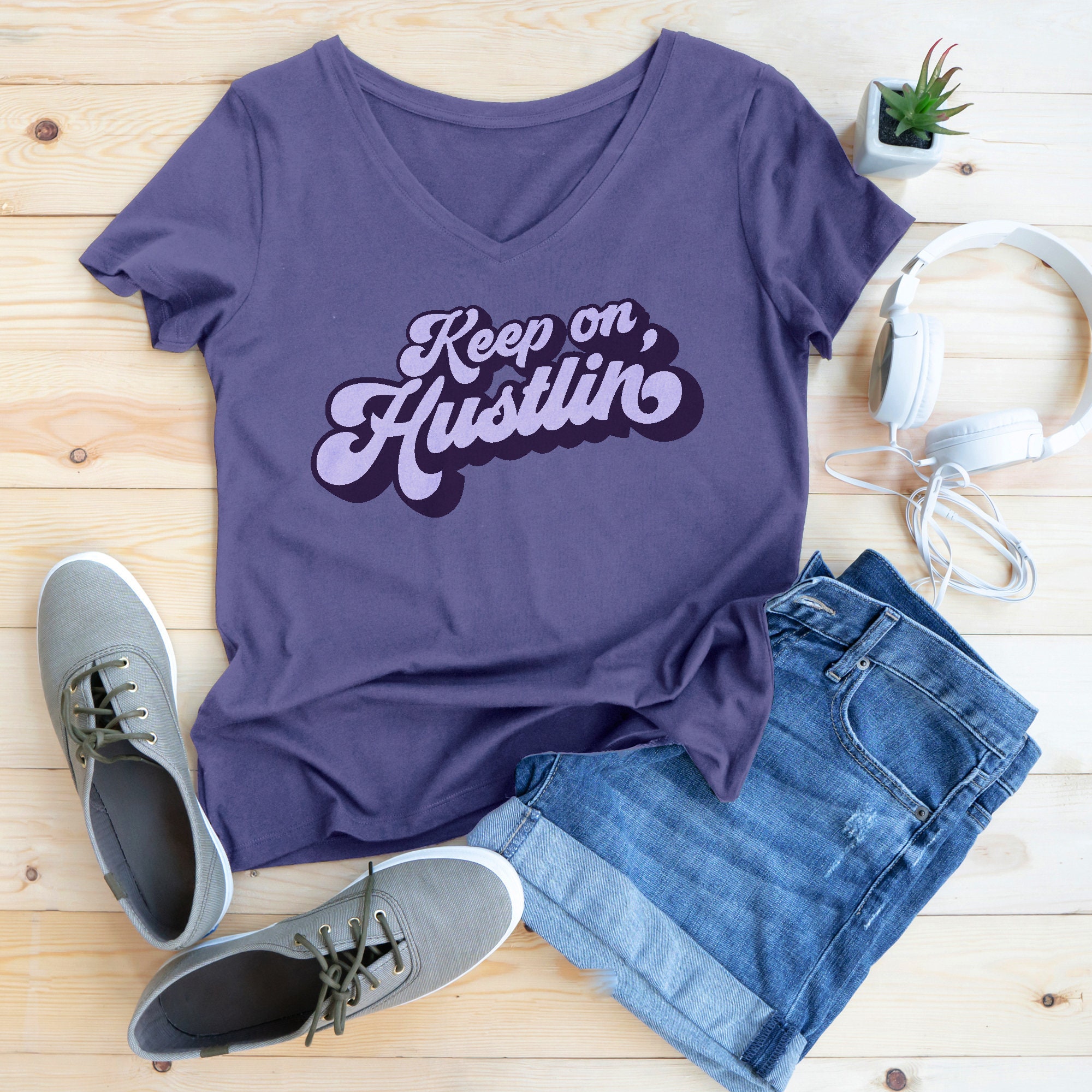 Keep on Hustlin' SVG Cut File for Crafters. Single Mom | Etsy