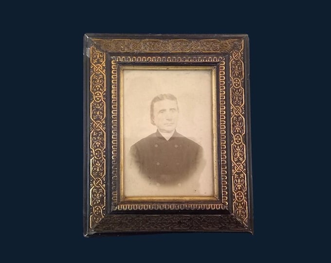 Antique Metal Embellished Picture Frame - Gold & Black Frame - Portrait ...