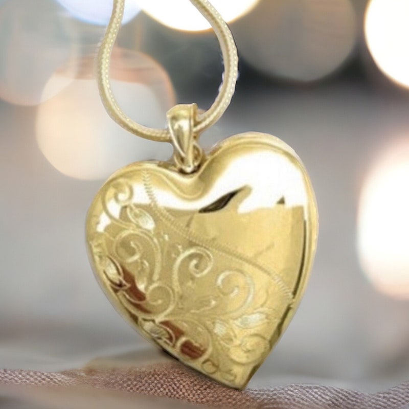 Locket Gift - 60+ Gift Ideas for 2025