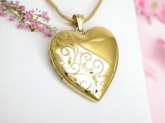 Large Gold Heart Locket Necklace for Women Gift for Her Mothers Day or Anniversary 1 Inch Photo Pendant Jewelry Etsy