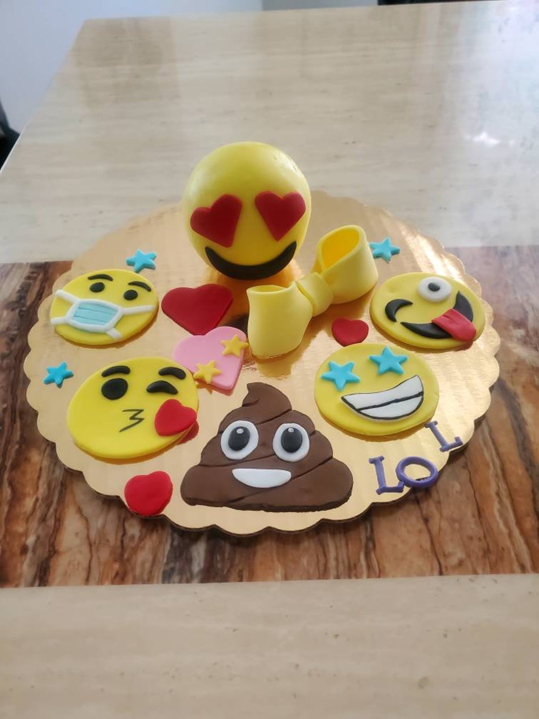 Emoji Fondant Cake Topper - Etsy