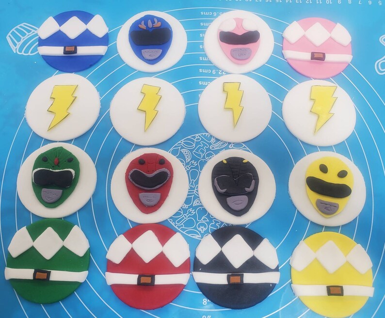 Custom Fondant Cake Topper - Etsy