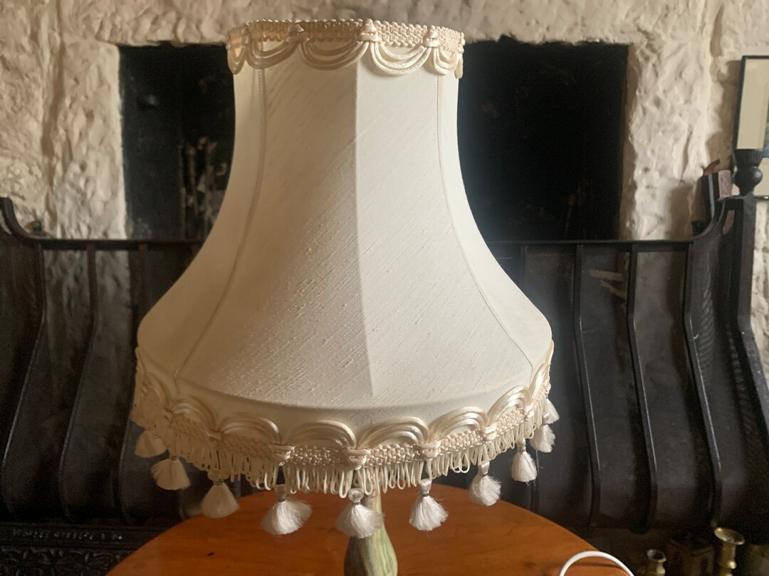 Vintage Cream Raw Silk Cream Lampshade, Traditional Cream Tasseled ...