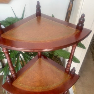 Vintage Whatnot, Vintage Corner Unit, Display Stand, Plant Stand - Etsy