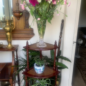 Vintage Whatnot, Vintage Corner Unit, Display Stand, Plant Stand - Etsy