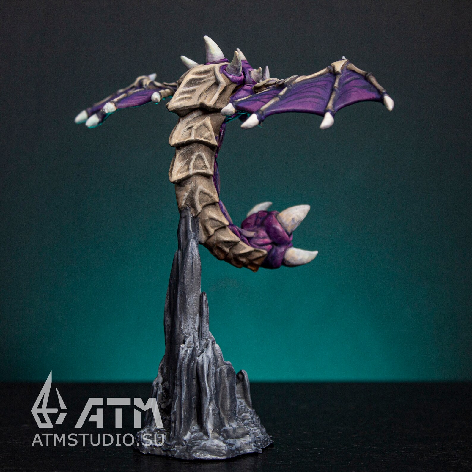Zerg Mutalisk from StarCraft metal figurine hand paint | Etsy
