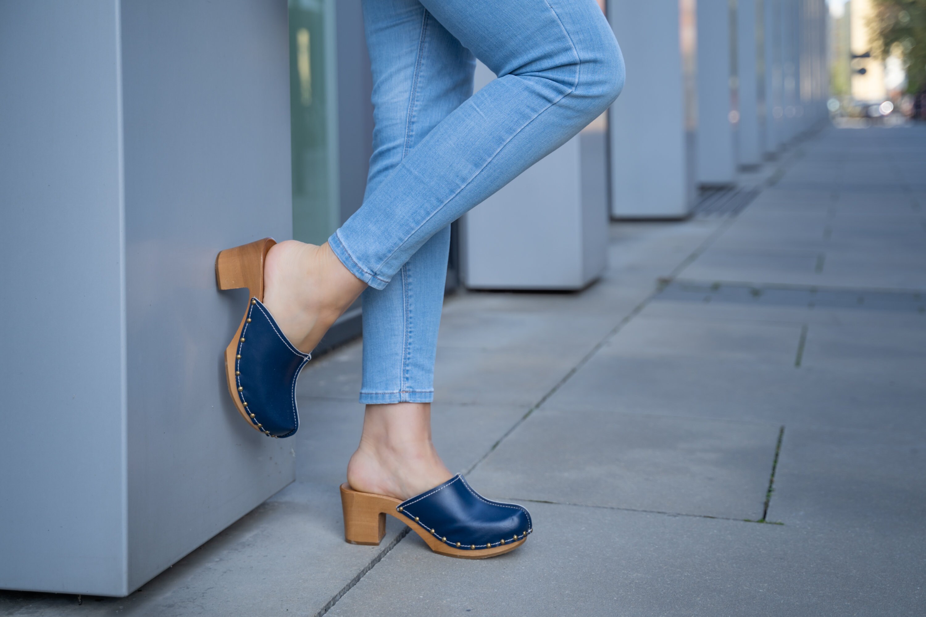 Neue Clogs Ferse Schuhe schwedischen Clogs Leder Frauen Schuhe Sommer ...