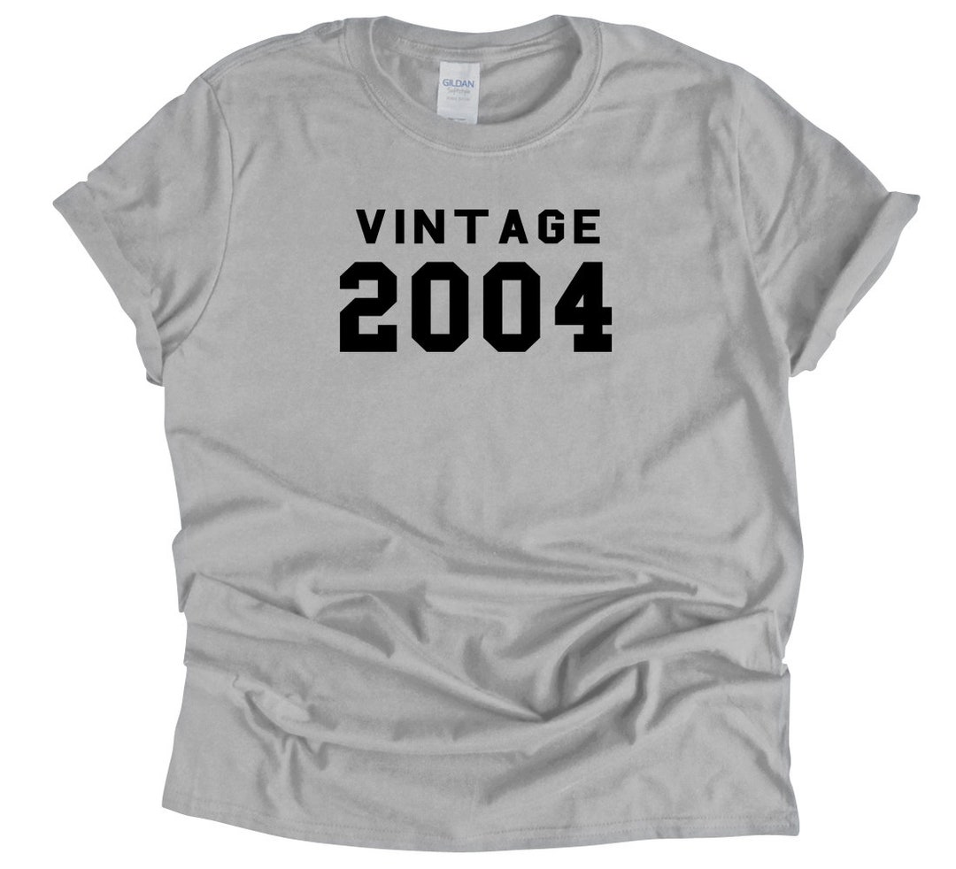 2004 Vintage Year Born Birthday T Shirt 15th Birthday Gift Birth Year ...
