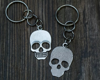 Metal Skull Keychain - Etsy