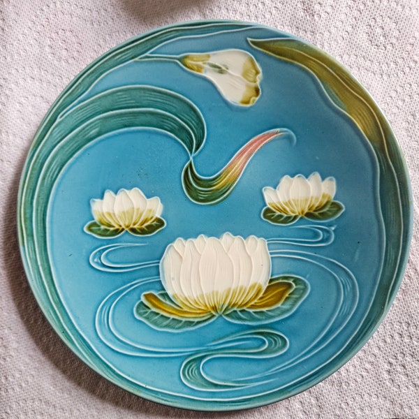 Water Lily Plate - Etsy
