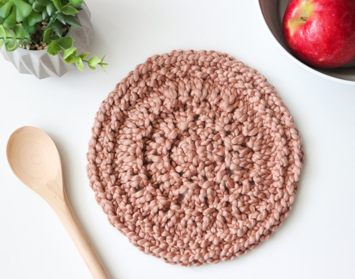 PATTERN the Bumblebee Trivet DIGITAL DOWNLOAD Knitted - Etsy