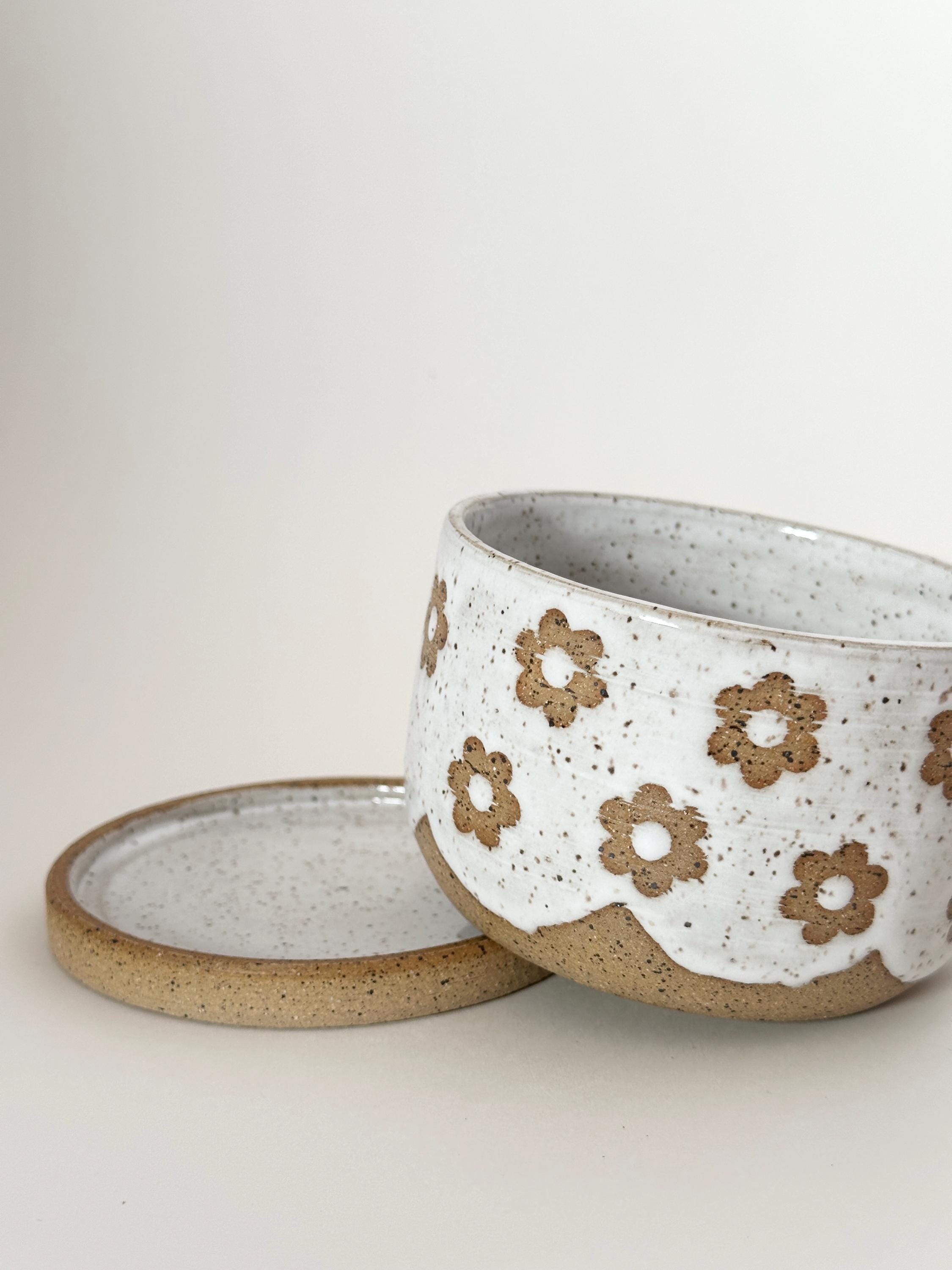 Medium White Daisy Planters - Etsy