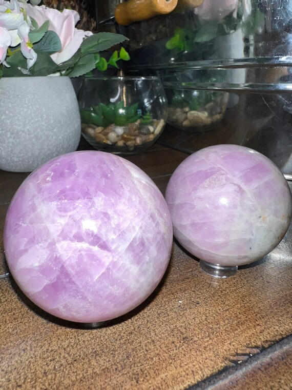 AAA Grade Pink Kunzite Spheres | Etsy