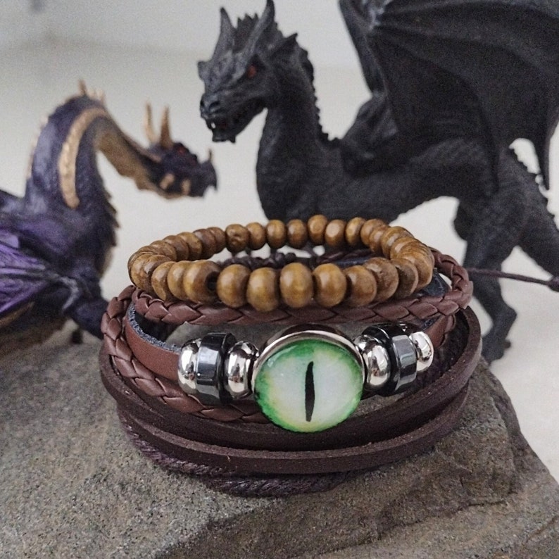 Medieval Dragon Eye Bracelets, Cosplay Dragon's Eye Bracelets, DND Eye ...