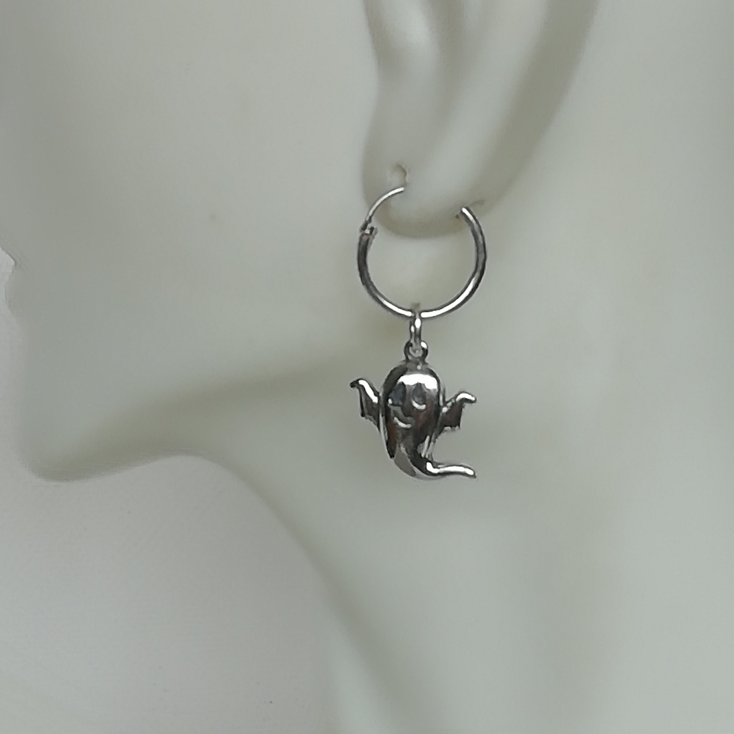 Tiny Silver Ghost Pendant - Ghost Necklace - Friendly Ghost Charm ...