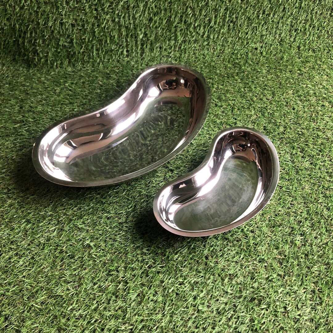 Medical Kidney Shaped Basin Vintage Medical Ear Instrument - Set of 2 / ...