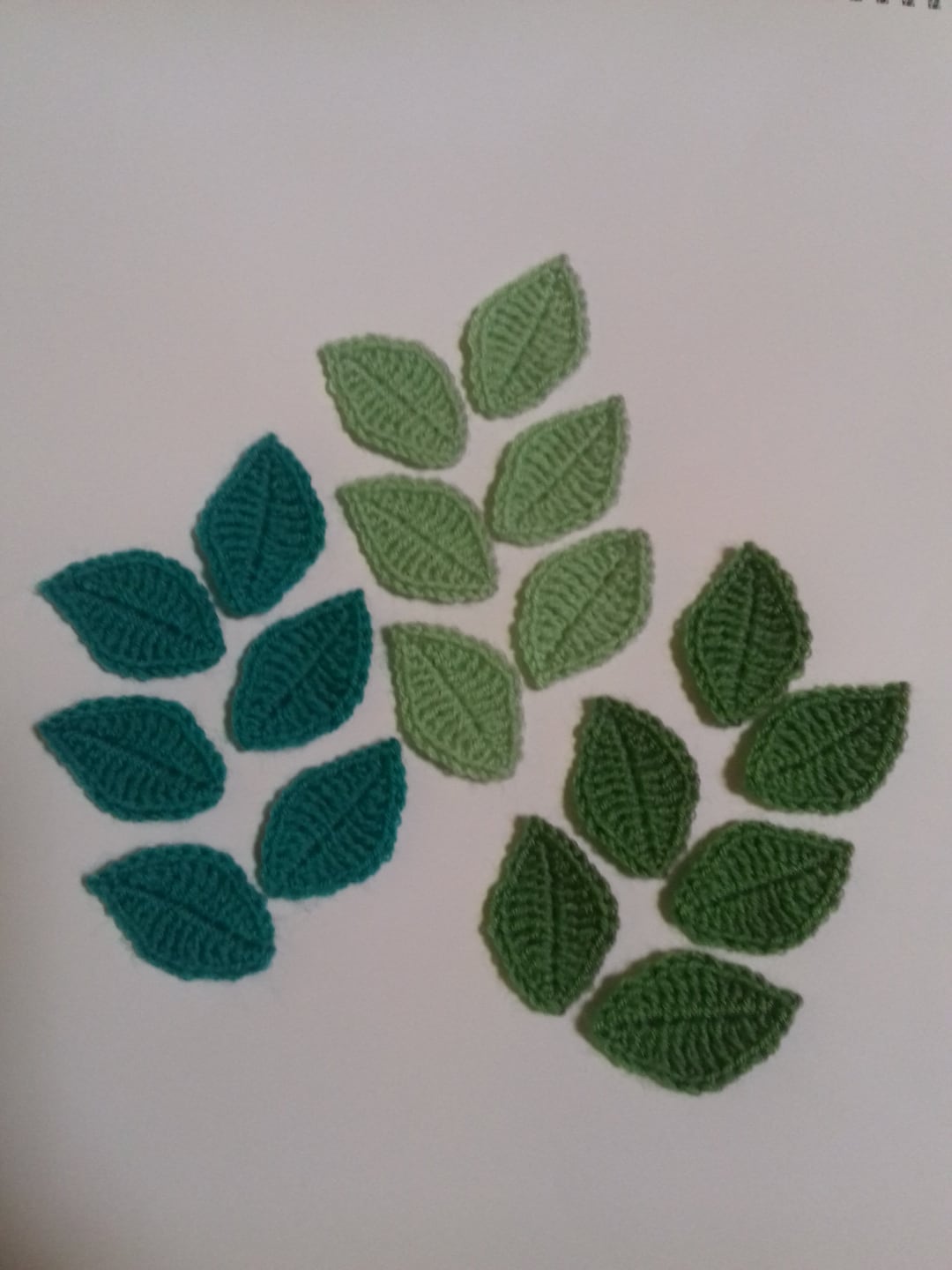 Crocheted Green Leaves Crochet Appliques Motif Leaves Set of 6 or 12 ...