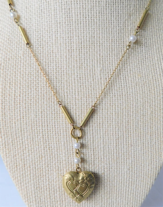 Small Gold Heart Vintage Locket, Double Embossed Hear… - Gem