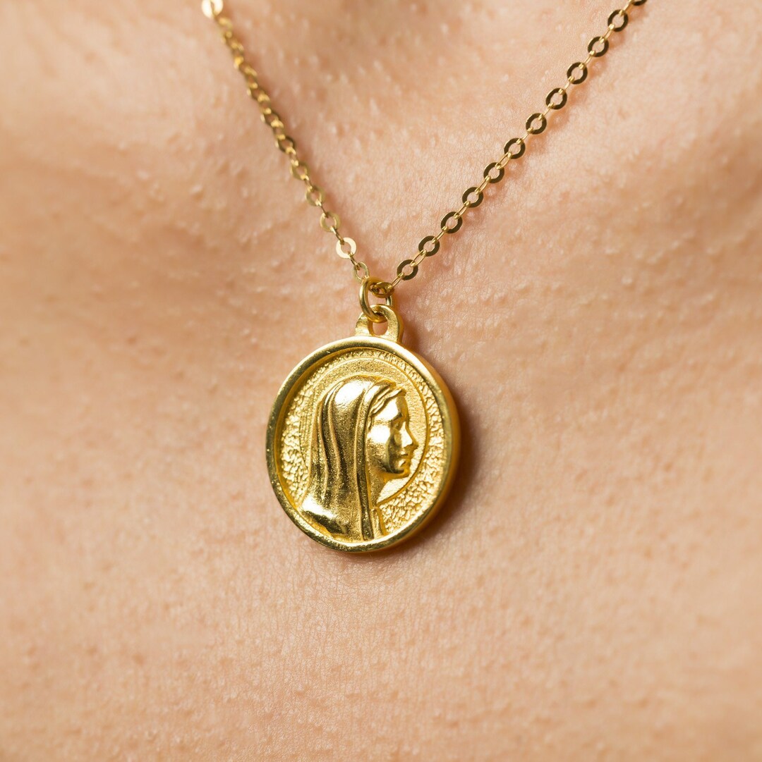 Mother Mary Necklace Gold, Blessed Mother Mary Pendant Necklace, Gift ...
