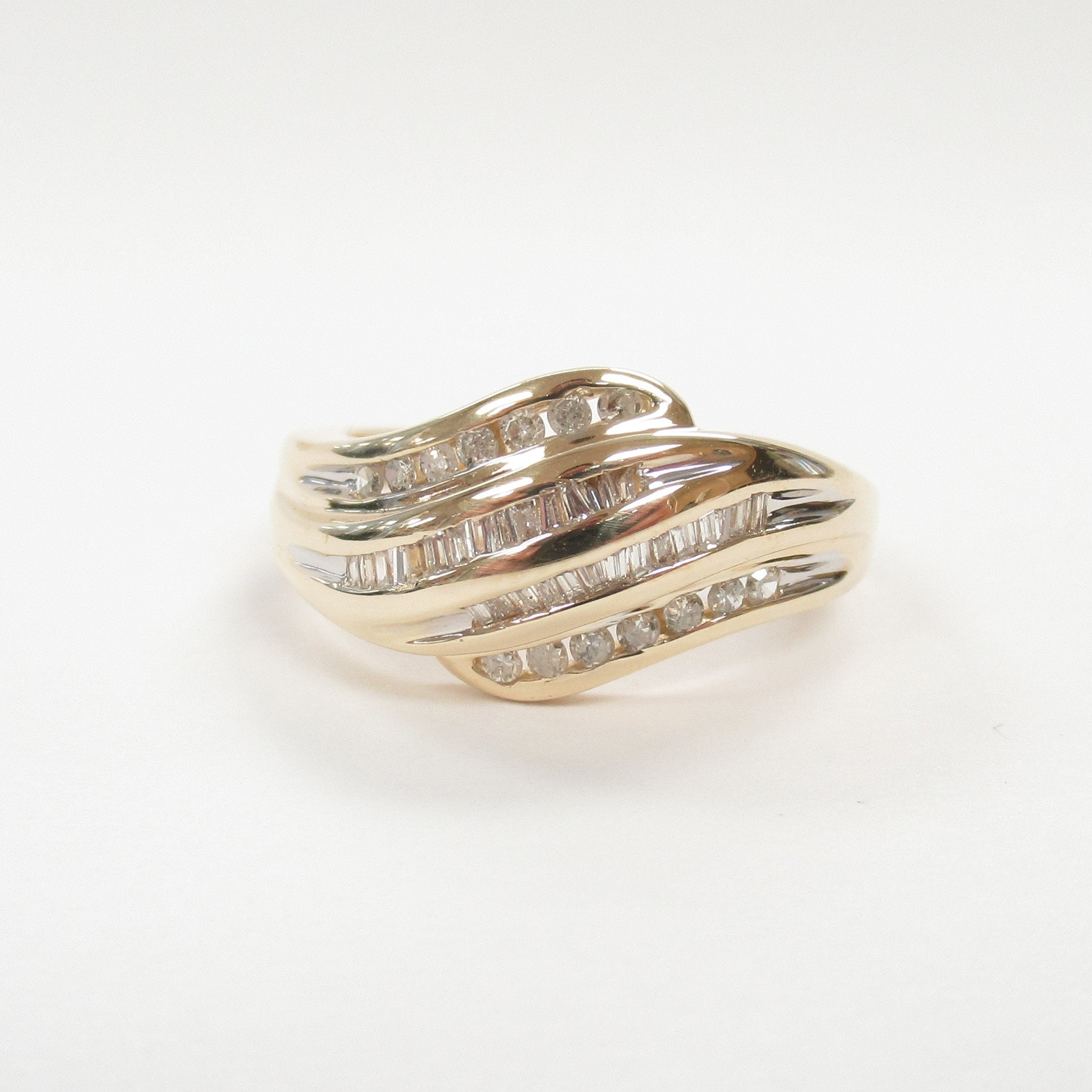 10k 417 gold ring with .33 ctw in I-3 Color J diamonds 3.6 | Etsy