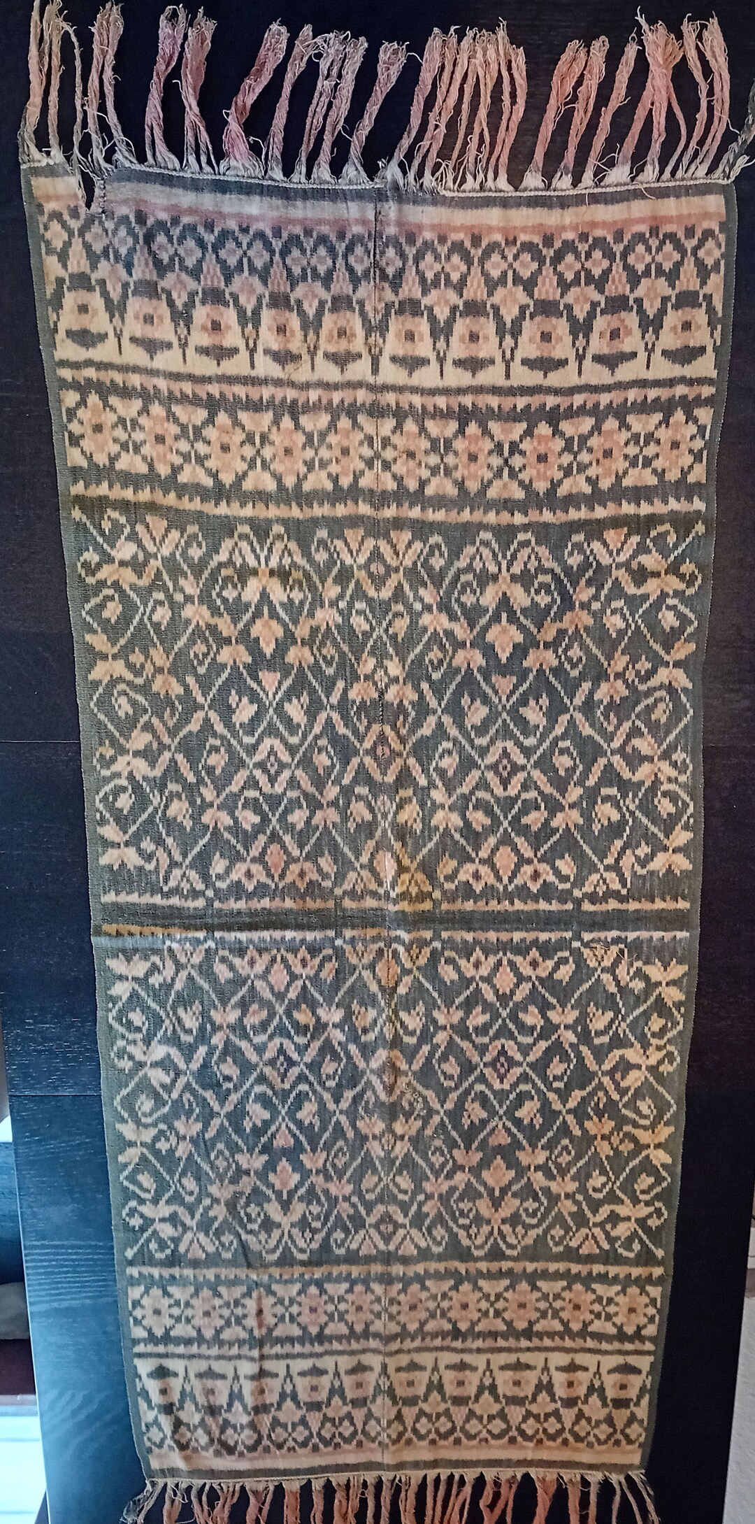 Traditional Roti Shawl (selendang) With Exquisite Patola Motif - Etsy