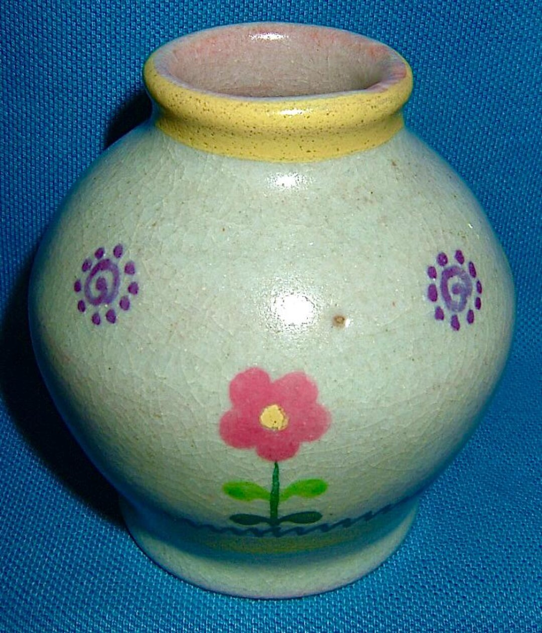 POOLE: Miniature ‘handcraft’ Vase, Shape ‘585’, Hand-painted in the ‘CV ...