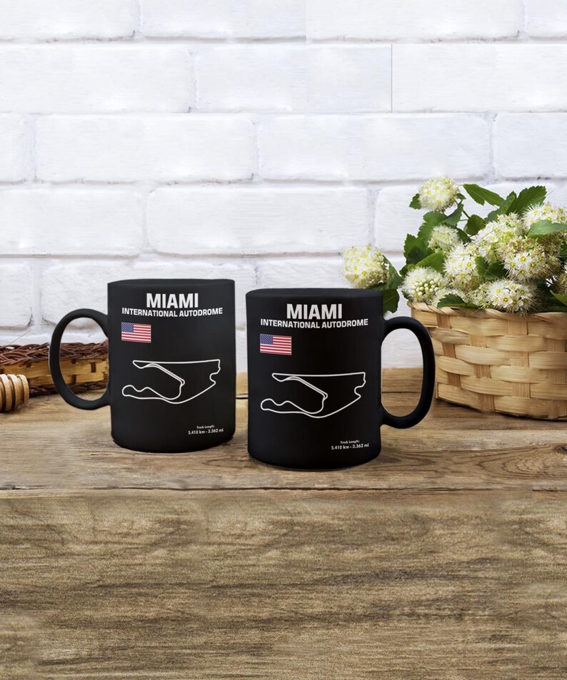 Track Outline Miami International Autodrom Mug 11 Ounce Race Track Scca ...